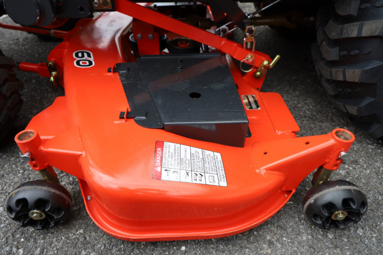 Kioti Tractor CS2520 HST - Kenton Equipment