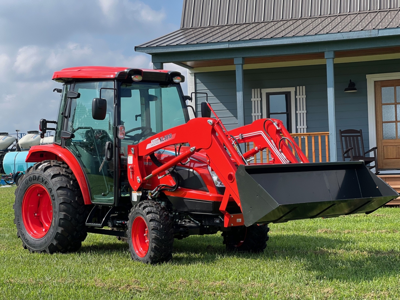 NS4710 HST Cab - Kenton Equipment