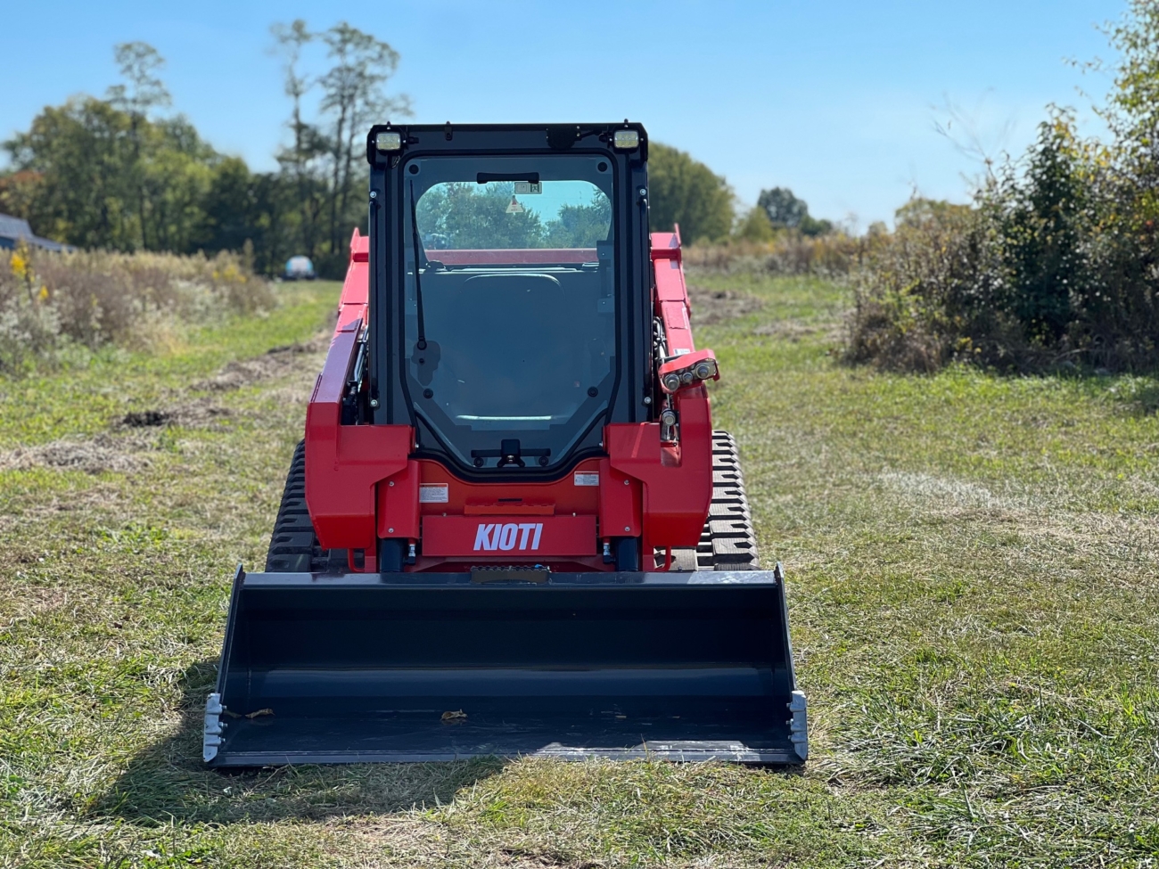 TL750 Cab Track Loader - Kenton Equipment